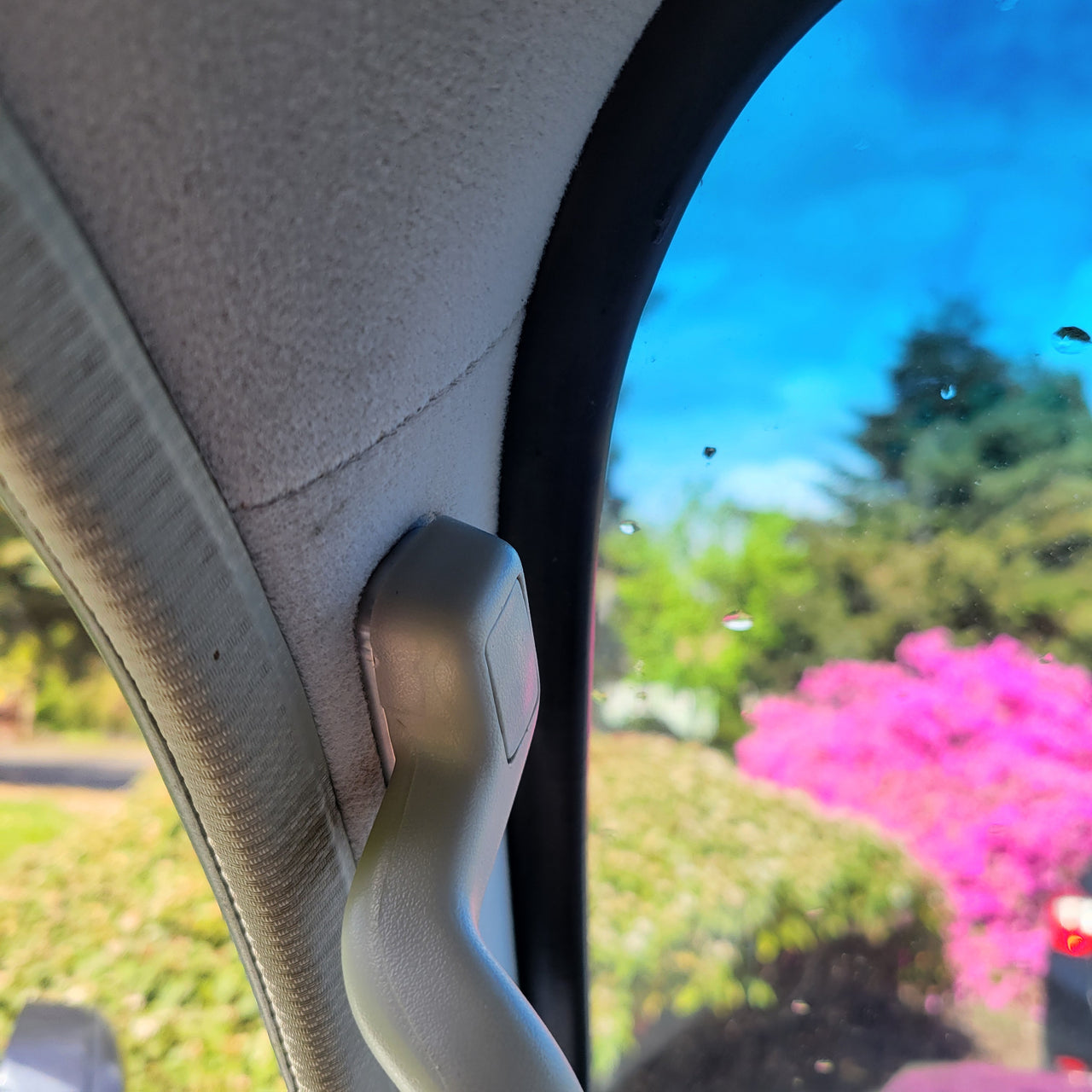 A-Pillar Grab Handle Mount – Overland Custom Design